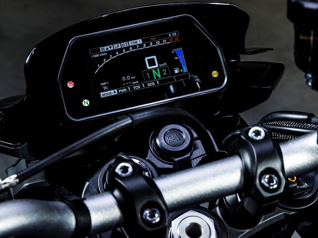 Yamaha MT-10 (2022+) - Specs and ergonomics