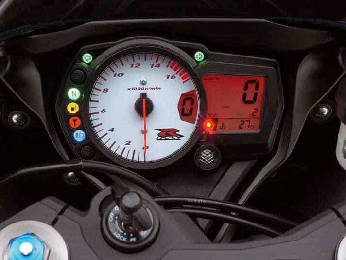 Suzuki GSX-R750 (2011+) - Specs and ergonomics