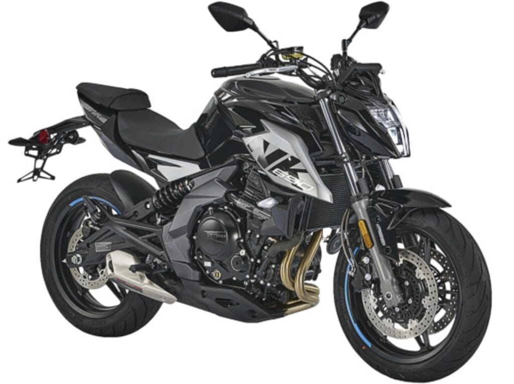 CFMoto 650NK (2021-2022) - Specs and ergonomics