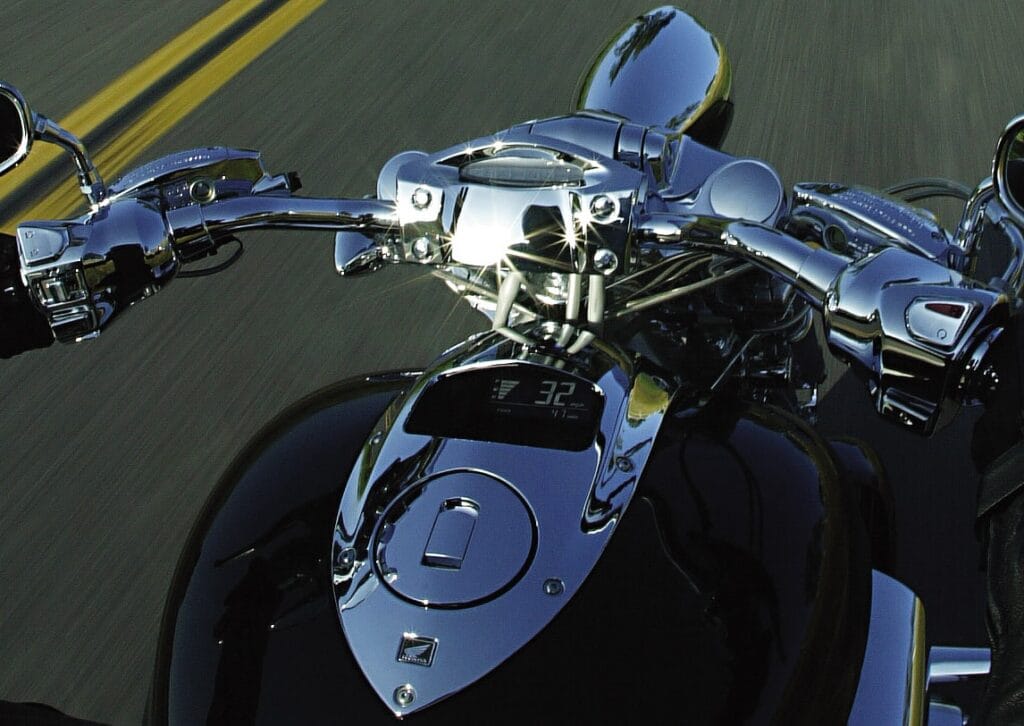 Honda Rune (2004-2005) - Specs and ergonomics