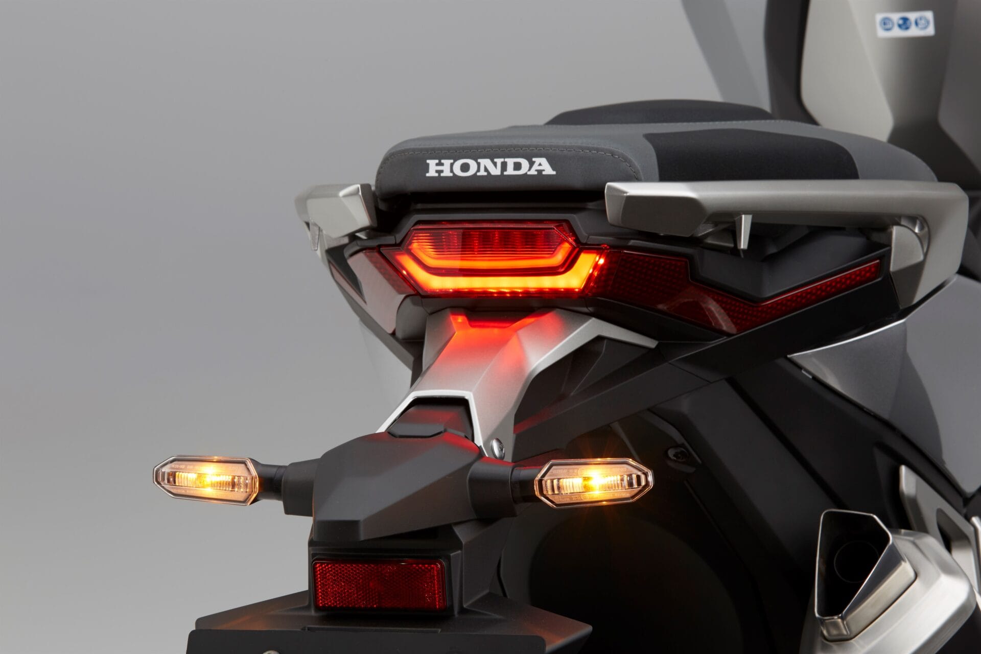 Honda X-ADV (2017-2020) - Specs and ergonomics