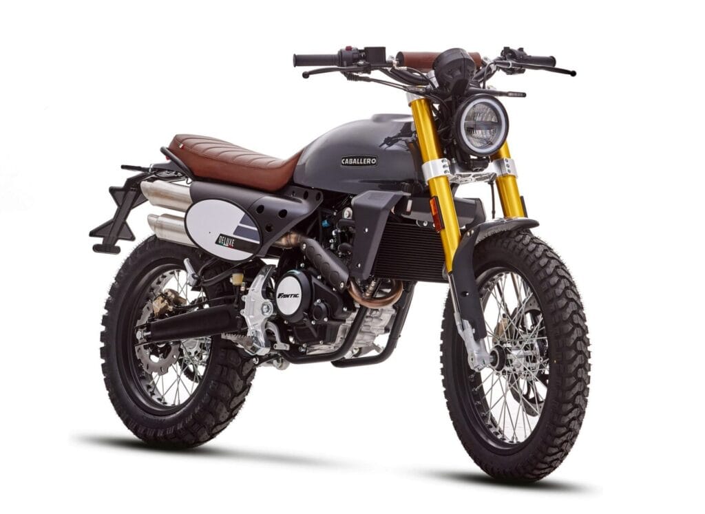 Fantic Caballero 125 Scrambler / Deluxe (2024+) - Specs and ergonomics